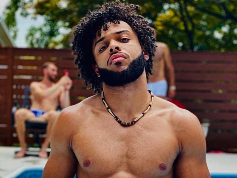 Here Is What Happened To The Cast Of "Naked And Afraid Of Love", Season 1