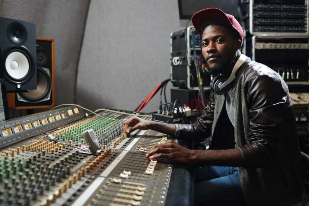 Are Rappers Actually Rich, And If Yes- How Do They Make Money?